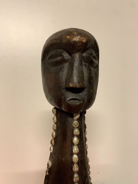 Afrikanische Figur aus Massive Holz (Gebraucht) in Lanzenhäusern für CHF 45 – mit Lieferung auf ...