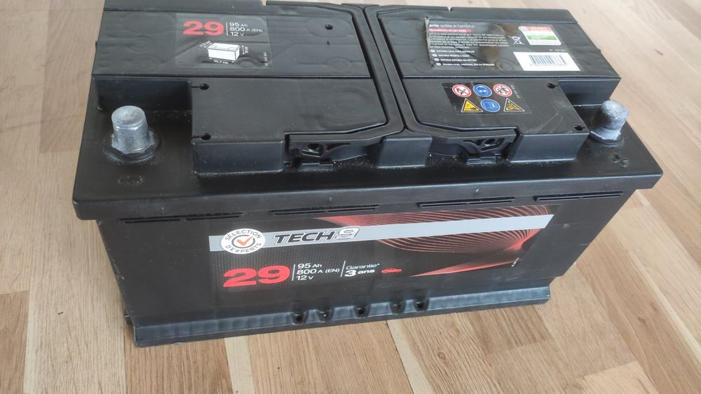 95AH Starterbatterie (Gebraucht) in Neuenegg für CHF 45 – nur Abholung ...