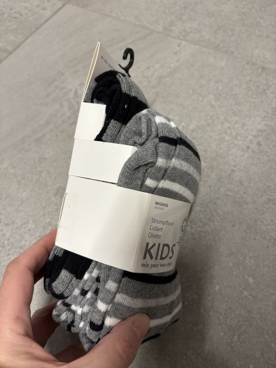 Lit collants 122 - 128 neuf (Neuf (Voir description)) à Salvenach pour ...