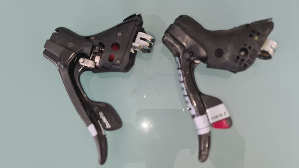 Manettes SRAM Red 2 x 10 Freins cables (Gebraucht) in Biel/Bienne für ...