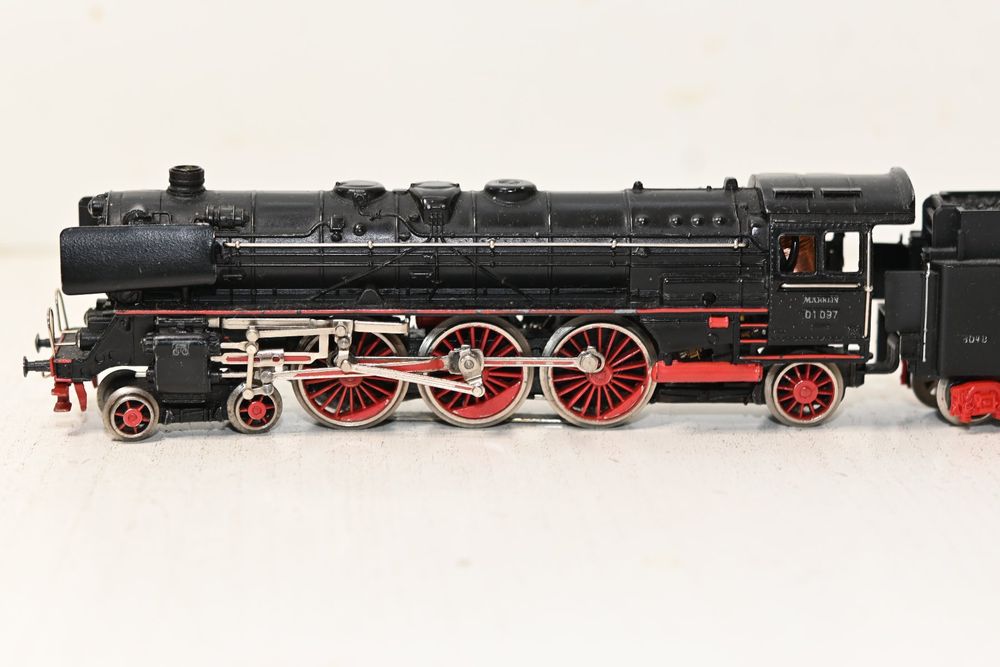 BR 01 097 Märklin 3084 HO/AC mit OVP , läuft einwandfrei | Kaufen auf Ricardo