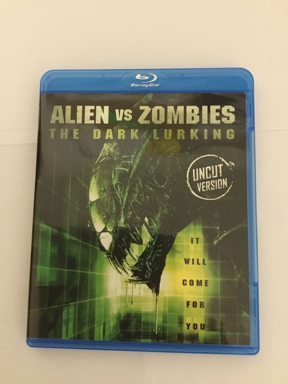 Alien vs Zombies Blu Ray (Neu (gemäss Beschreibung)) in Blauen für CHF ...