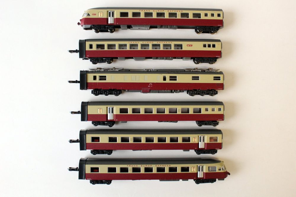HOBBYTRAIN Spur N - TEE-Zug RAe der SBB "Gottardo" (Gebraucht) in ...