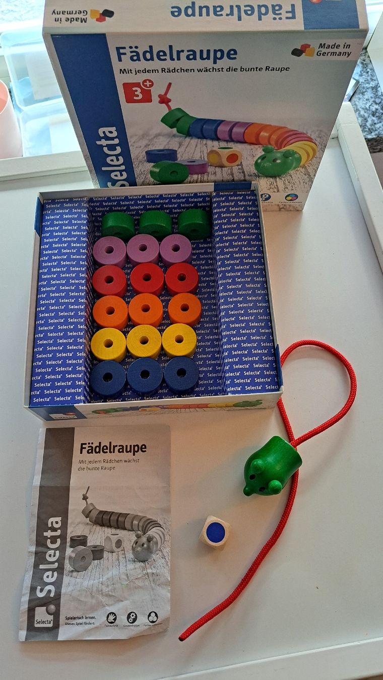 Selecta Fädelraupe Holzspielzeug, komplett und ab 3 Jahren (Gebraucht ...