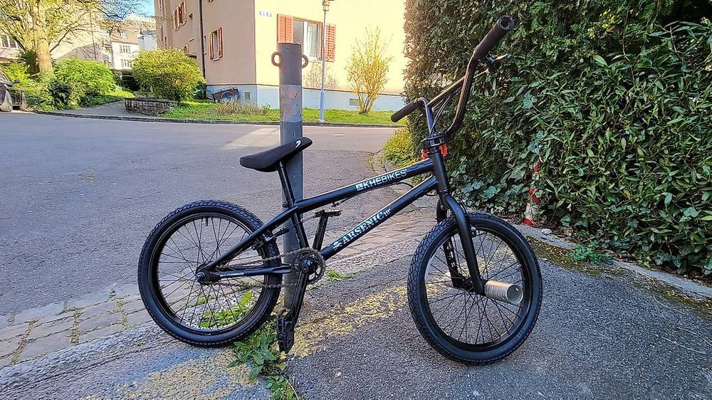 BMX Fahrrad 18 Zoll KHE ARSENIC schwarz Affix 360° Rotor | Kaufen auf ...