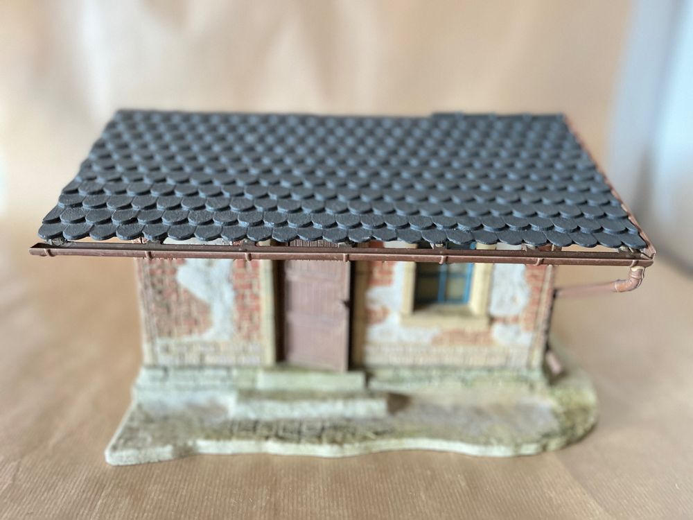 Gebäude Pola G | Kaufen auf Ricardo