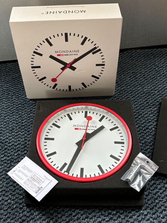 Wanduhr MONDAINE A990 Clock SBB neu (Neu und originalverpackt) in ...