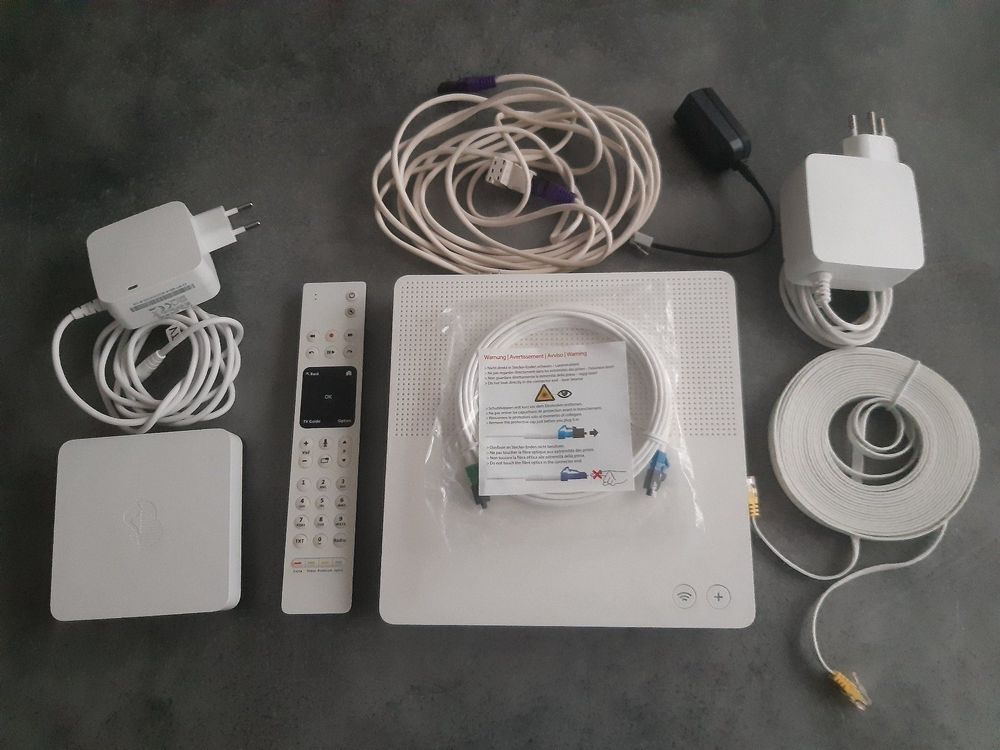 Swisscom TV Box IP1200 + IP1400 +Router (Gebraucht) in Wiesendangen für ...