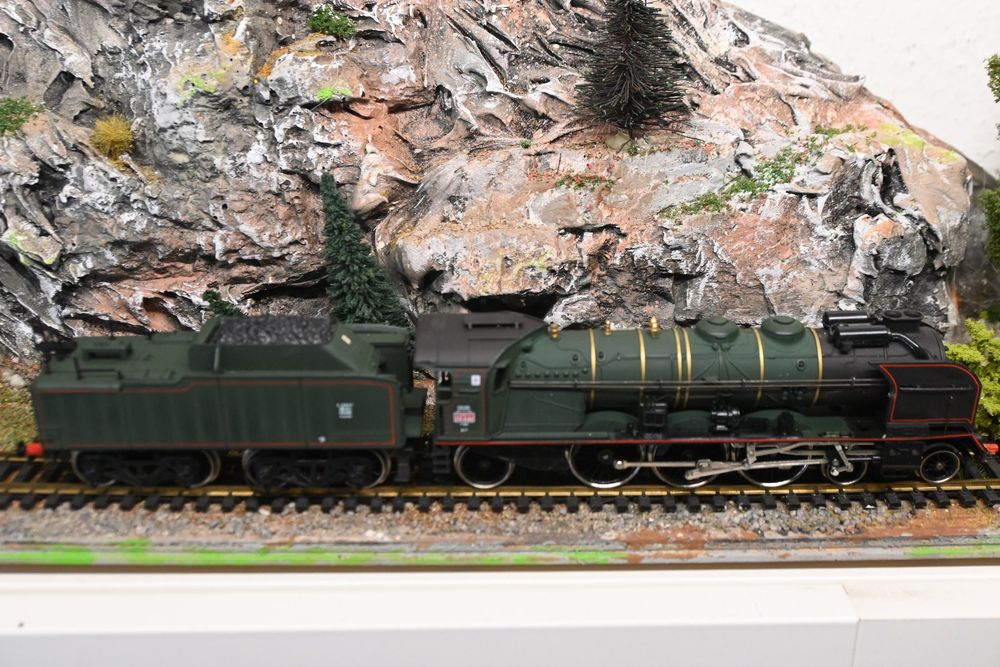 SNCF-Dampflok Pacific 231.K.82. Jouef H0 8255 mit Tender OVP (Gebraucht ...