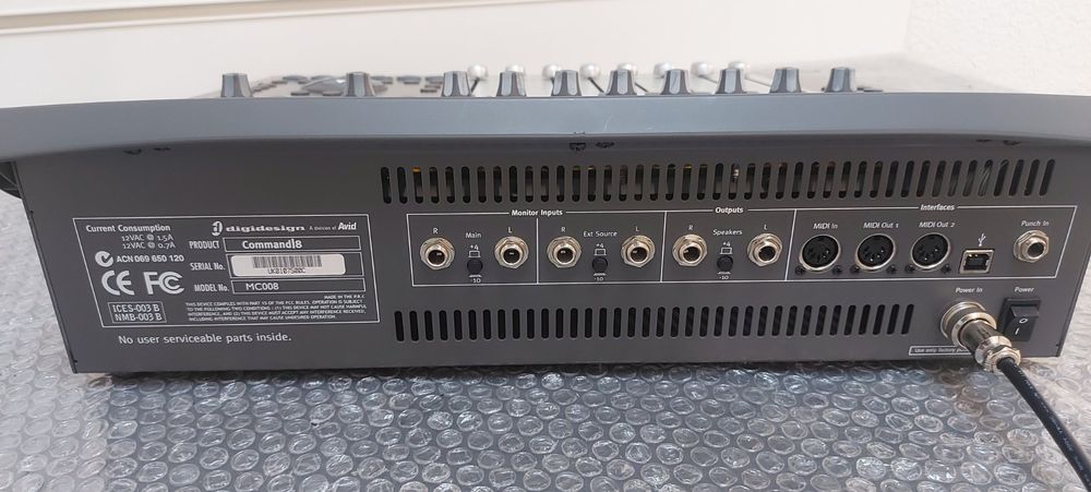 Digidesign Command 8 Audio Mixing inkl.netzteil, (Gebraucht) in Glattbrugg für CHF 129 – mit ...