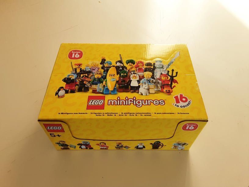 Lego Minifigures Box - 71013 | Kaufen auf Ricardo