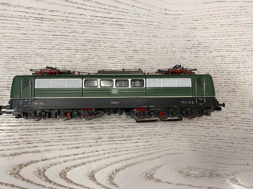 Märklin 3057 DB BR 151 (Gebraucht) in Lupsingen für CHF 111.5 – nur Abholung auf Ricardo kaufen