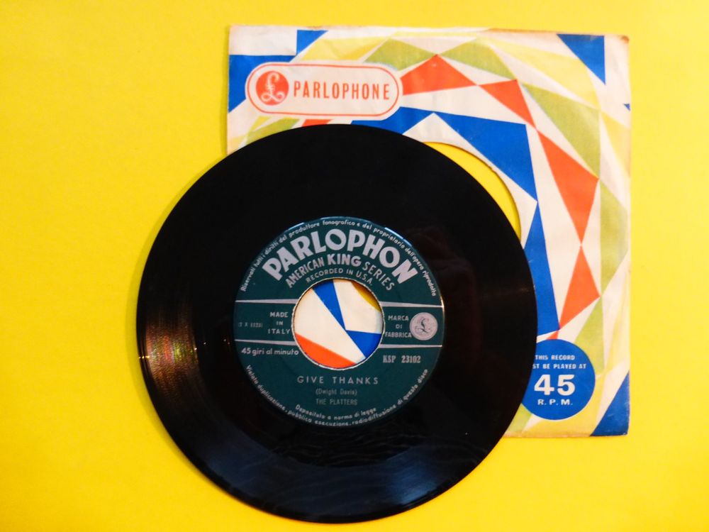 The Platters – Give Thanks / Maggie Doesn't Work Here Anymor (Gebraucht ...