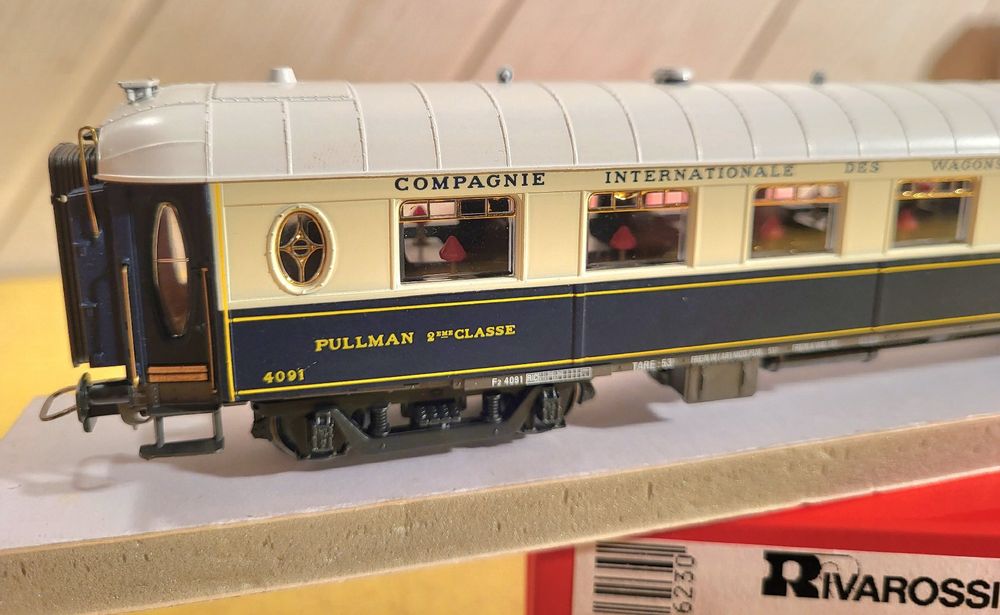 RIVAROSSI - 3650 - PULLMANN EXPRESS - " INTRAFLUG " - CIWL (Neu (gemäss Beschreibung)) in Biel ...