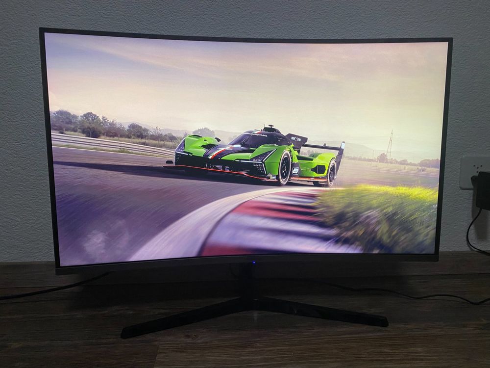 Samsung 32" Curved WQHD 144 Hz Monitor (Gebraucht) in Baltschieder für ...