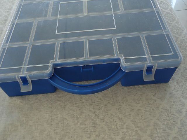 Sortierbox für Kleinteile ca 36 x 27cm (Gebraucht) in Ergisch für CHF 4 ...