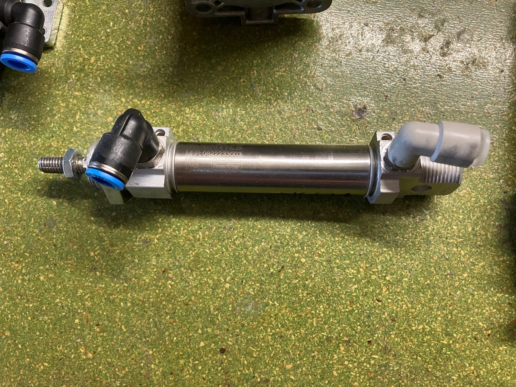 Festo Zylinder (Gebraucht) in Linden für CHF 15 – mit Lieferung auf ...