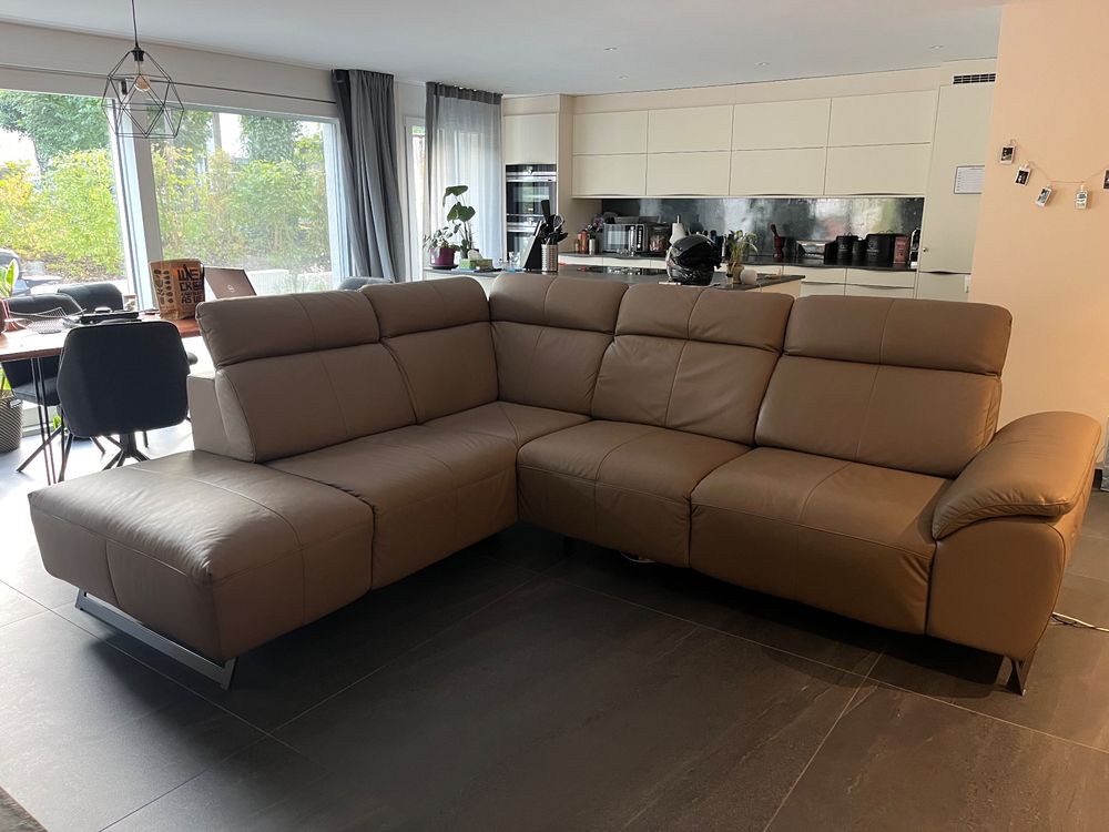 Leder Ecksofa (Gebraucht) in Reigoldswil für CHF 800 – nur Abholung auf Ricardo kaufen