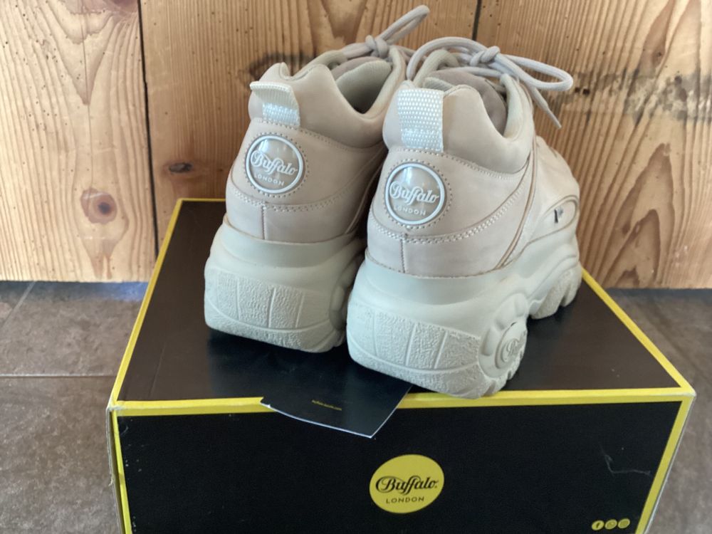 Buffalo Plateau Classic Boots (Gebraucht) in Tägerwilen für CHF 69 ...