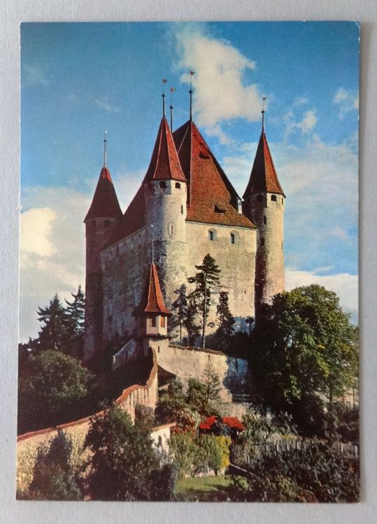 Schloss Thun (Gebraucht) in Fétigny für CHF 0.7 – mit Lieferung auf Ricardo kaufen