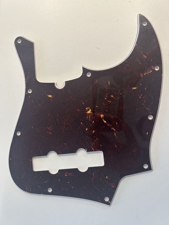 Fender jazz bass pick guard (Neu (gemäss Beschreibung)) in Unterägeri ...