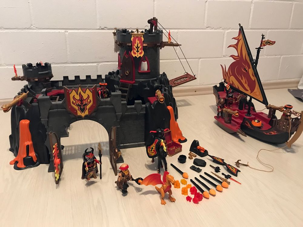 Playmobil Burg der Burnham Raiders (70221) und Feuerschiff | Kaufen auf ...