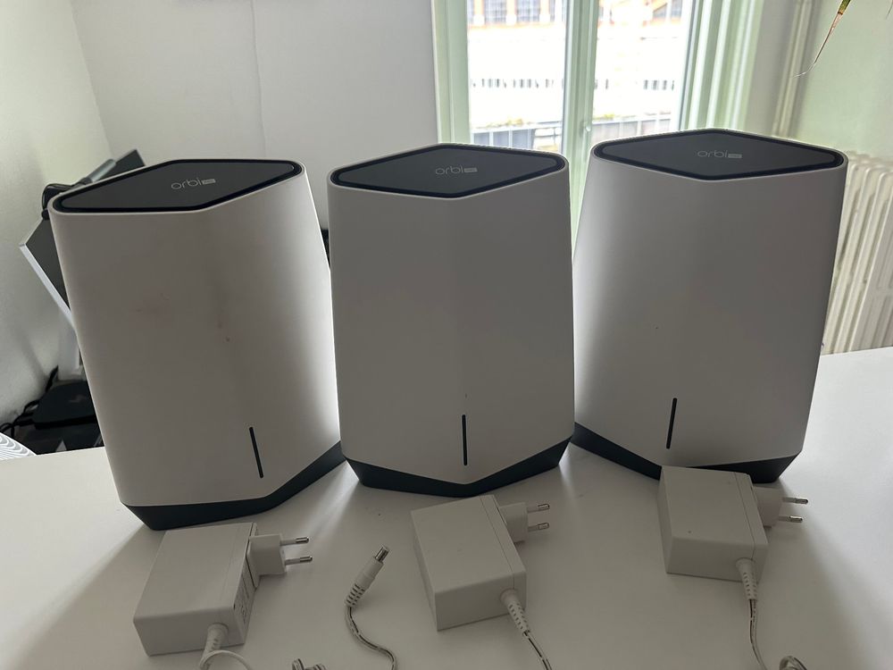 Netgear Orbi pro 1 Router (SXR80) und zwei Satellite (SXS80) (Gebraucht ...