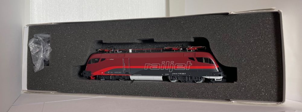 Roco 78457 ÖBB Taurus Railjet AC-digital/Sound (Gebraucht) in Zürich ...
