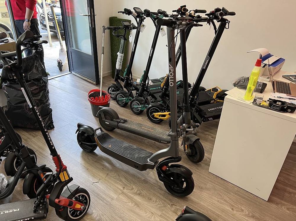 Trottinette électrique Apollo City (Swiss Edition) (Gebraucht) in ...