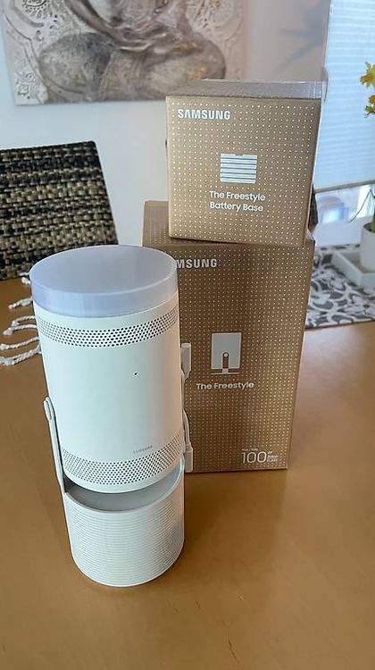 SAMSUNG The Freestyle inkl. Battery Pack & HDMI-Adapter | Kaufen auf ...