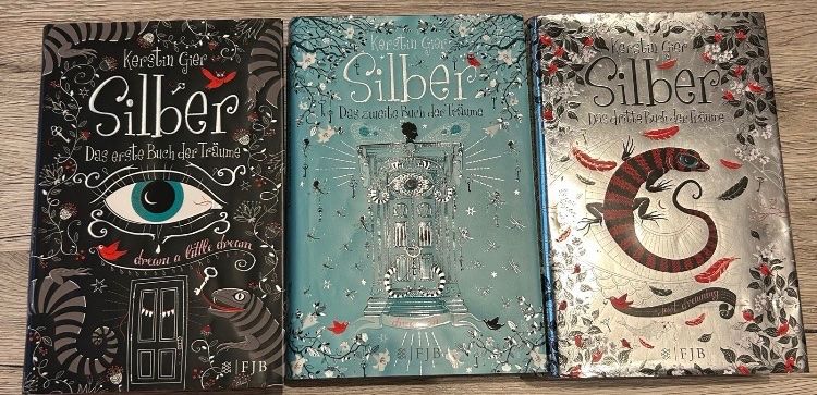 Kerstin Gier-Silber-Trilogie (Gebraucht) in Bülach für CHF 20 – mit ...