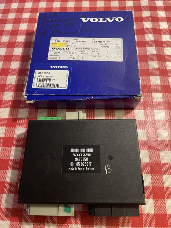Boîtier électronique Volvo 9475458 d'occasion (Gebraucht) in Denges für ...