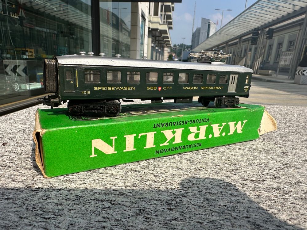Märklin Vintage 4016 Speisewagen Restaurant SBB Metal (Gebraucht) in Chiasso für CHF 49 – mit ...