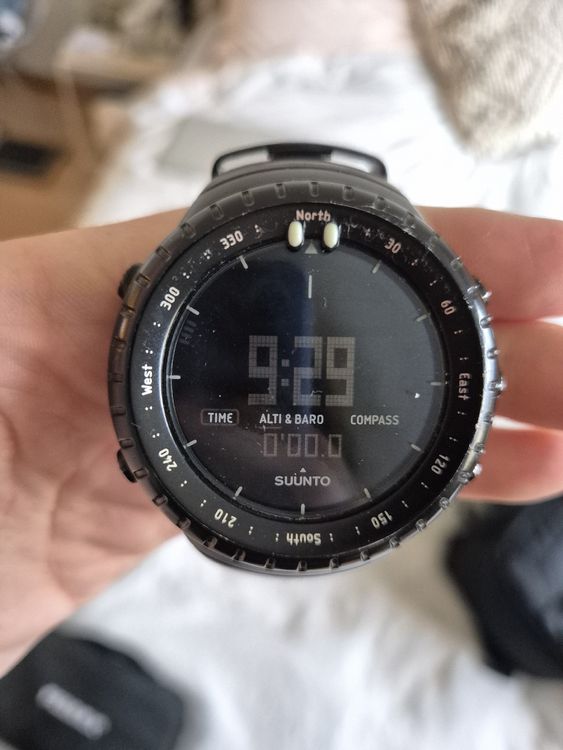 Suunto Core Outdooruhr (Gebraucht) in Adliswil für CHF 22 – mit Lieferung auf Ricardo kaufen