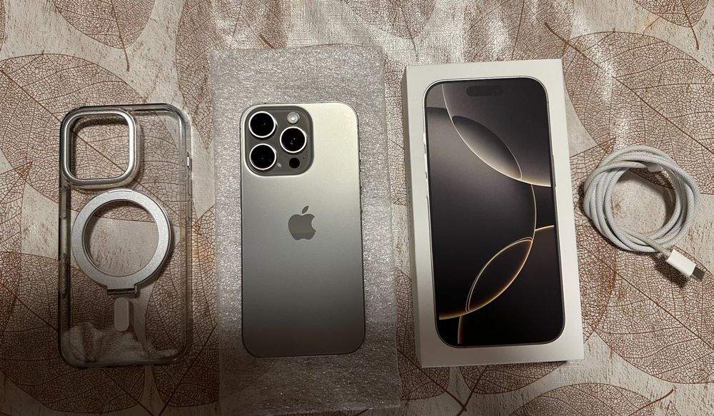 iPhone 16 Pro 128GB wie Neu mit Garantie! 2025 gekauft! (Neu (gemäss ...