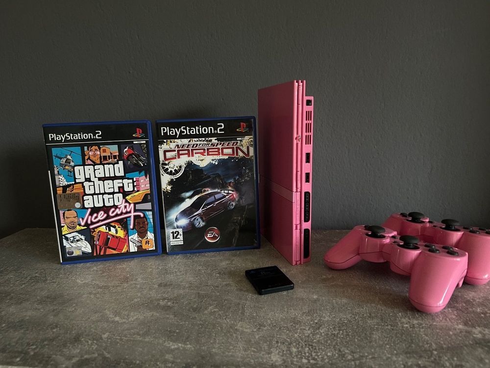PS2 PINK☃︎ Konsole - GTA, Need for Speed 2 Controller Set ⛄ (Gebraucht ...