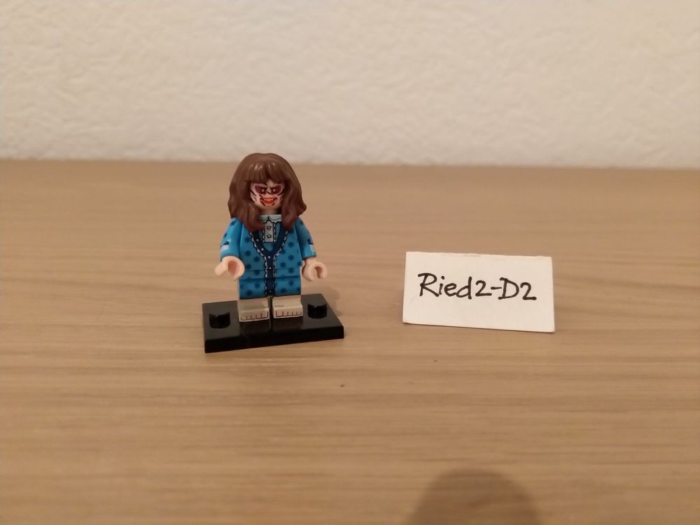 LEGO Compatible The Exorcist Regan Minifigure | Kaufen auf Ricardo