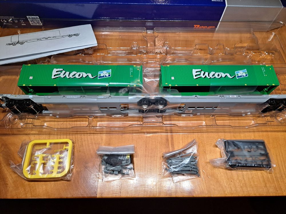 Roco 77398 Doppel - Tragwagen Hupac Eucon (Gebraucht) in Schönenwerd für CHF 81 – mit Lieferung ...