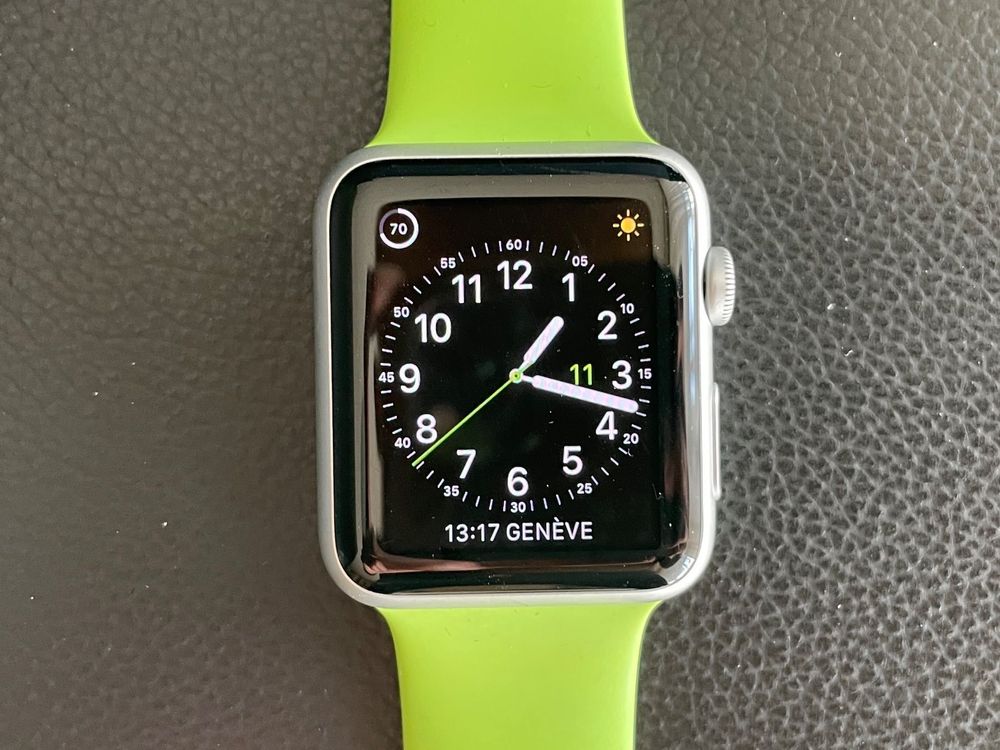 Apple Watch 7000 Series Aluminium 42mm (Gebraucht) in Biel-Benken BL ...