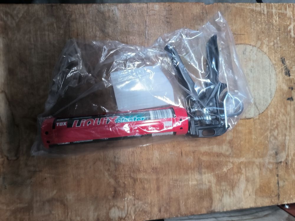 Silikonpistole (Neu und originalverpackt) in Schlatt TG für CHF 1 – mit Lieferung auf Ricardo kaufen