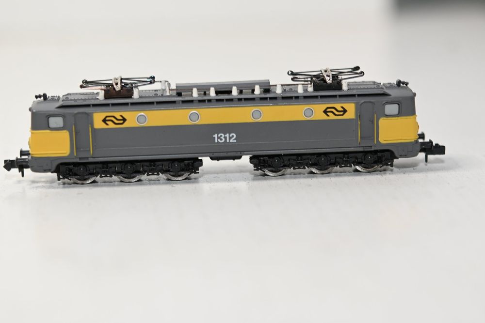 Lok NS 1312 Roco Spur N ohne OVP , läuft nur einseitig Licht (Gebraucht ...