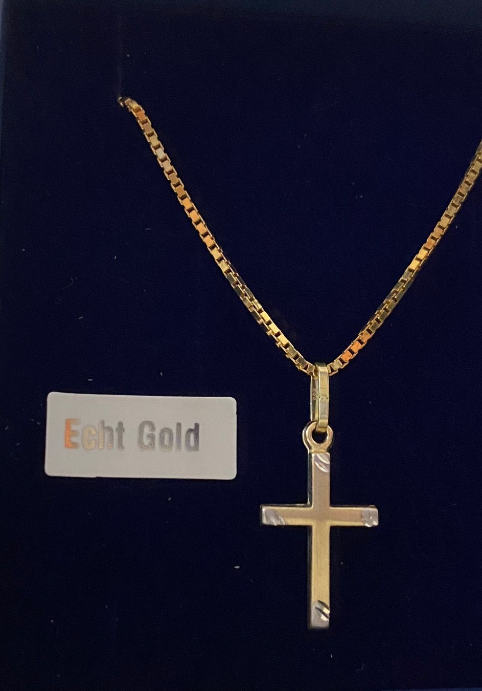 Kreuz und Halskette aus Echt Gold (Neu und originalverpackt) in ...