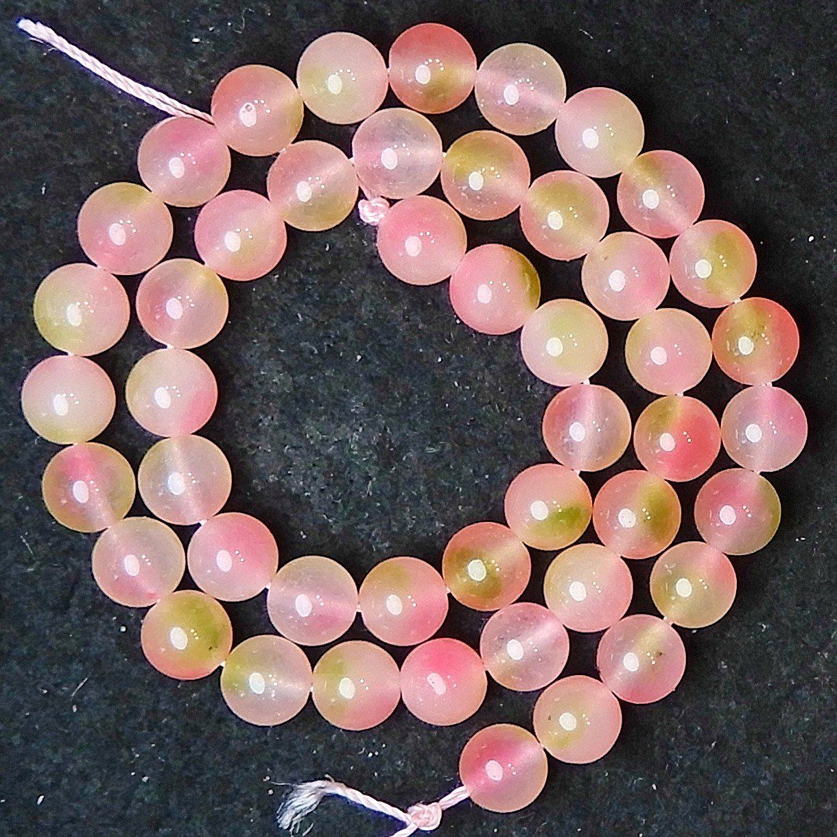 1 Strang echte japanische Kirschblüten-Jade Perlen 8 mm (Neu (gemäss ...