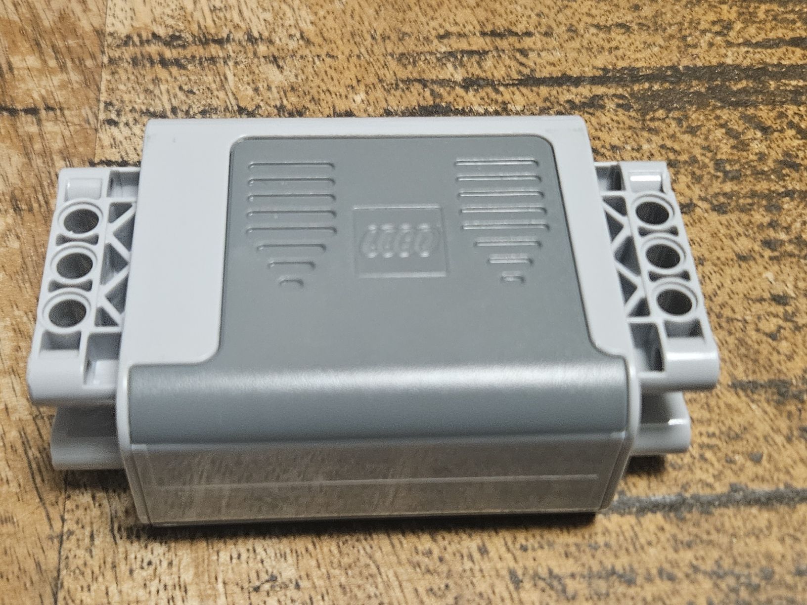 lego Light Bluish Gray Electric 9V Battery Box (Gebraucht) in Confignon ...