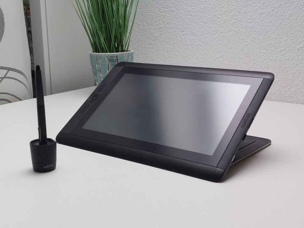 Wacom Cintiq 13HD Grafiktablet (Gebraucht) in Jonen für CHF 120 – mit ...