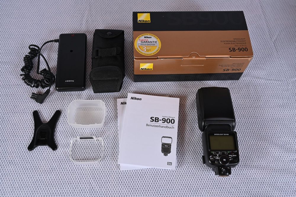 NIKON i-TTL-Blitzgerät SB-900 für FX- und DX-Format auch Z (Gebraucht) in Brienz BE für CHF 106 ...