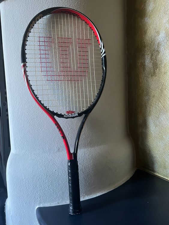 WILSON -TENNIS RACKET (Gebraucht) in Zürich für CHF 5 – mit Lieferung ...