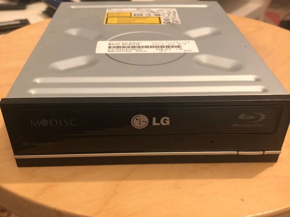 LG Re-Writeable Blu-Ray Drive (SATA Blu-Ray Burner) | Kaufen auf Ricardo
