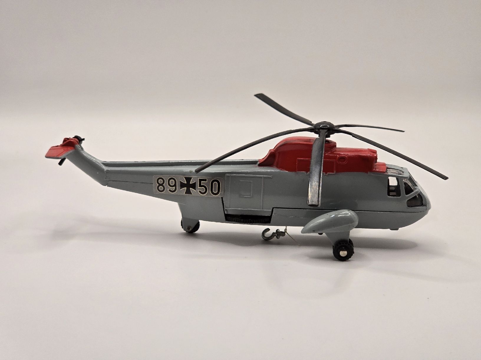 Dinky Toys 736 Bundesmarine Sea King Helikopter (Defekt) in Giffers für ...
