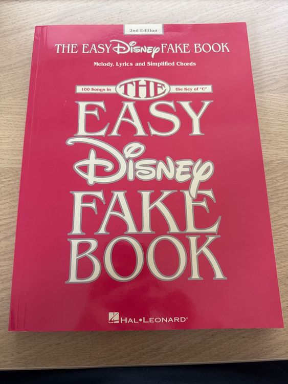 Disney Fake Book: Notenbuch für Klavier oder Gitarre (Neu (gemäss ...